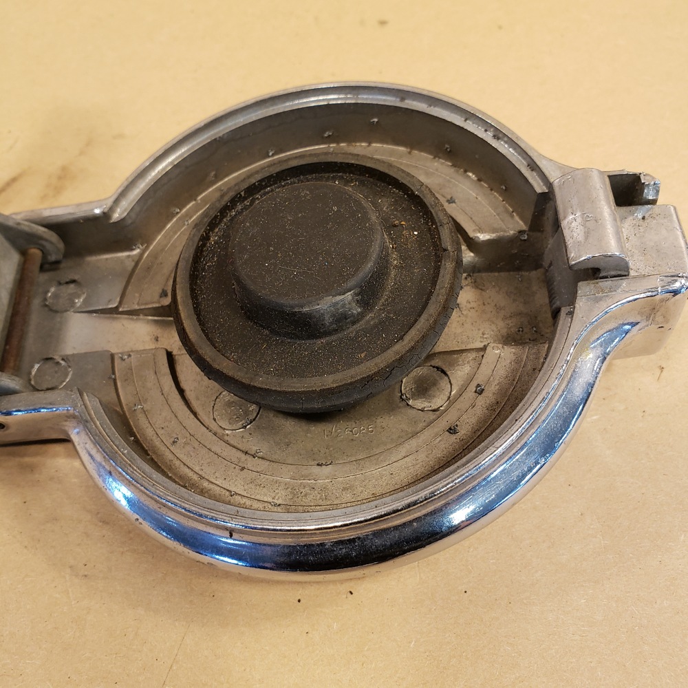 Original Triumph TR6 Fuel Filler Cap Early Style Possibly 70-74 - For ...