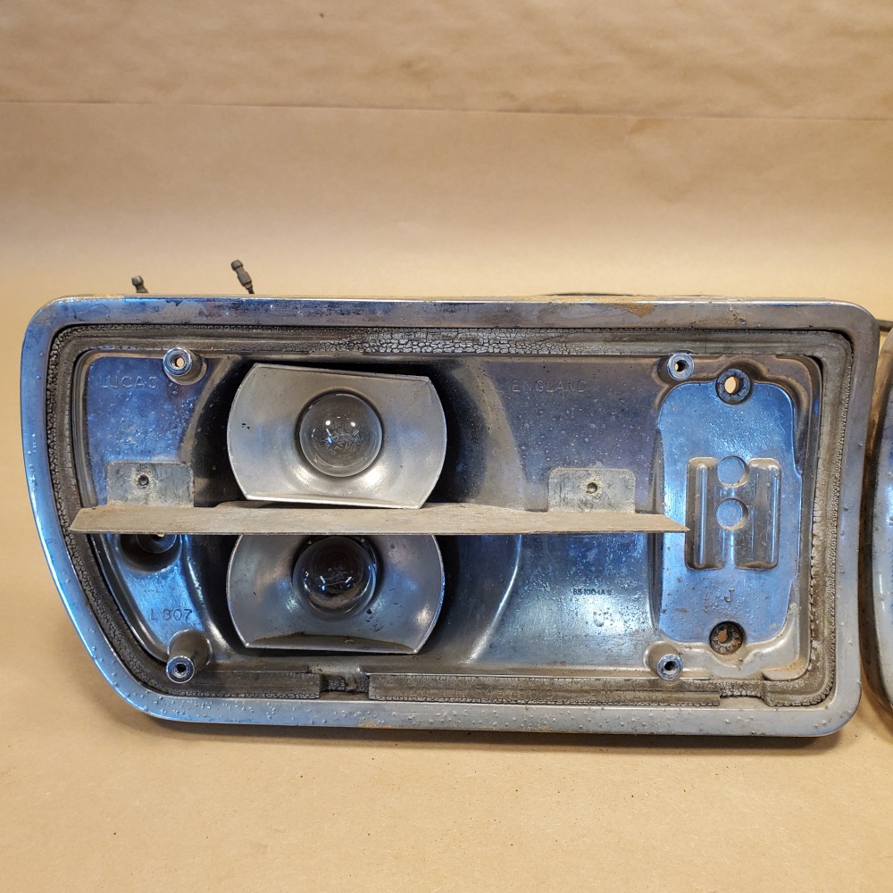 Jaguar XKE E-Type Series 2 Lucas L807 Tail Lamp Light Housing ...