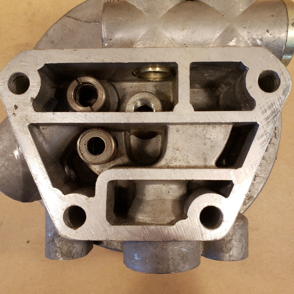 Original Jaguar XJ6 Series 1 Series 2 Tecalemit Oil Filter Housing Head ...