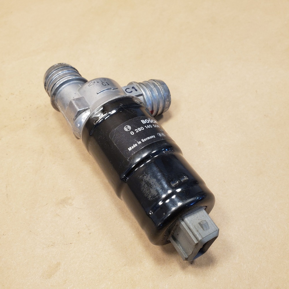 BMW E28 E30 E34 Bosch Idle Air Control Valve Made In Germany 0280140509 ...