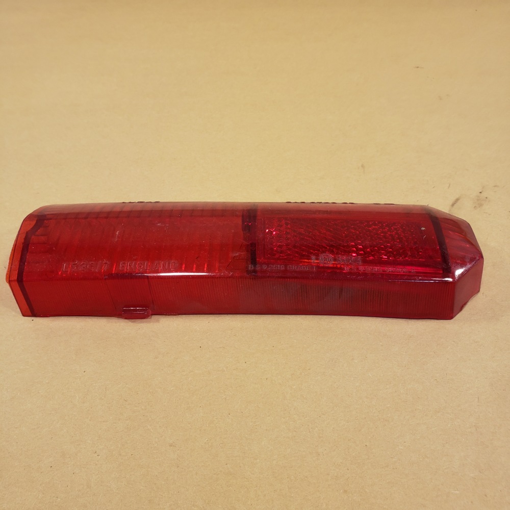Austin Morris 1800 Mk I Lucas L726/7 54574890 RH Right Tail Light Red ...