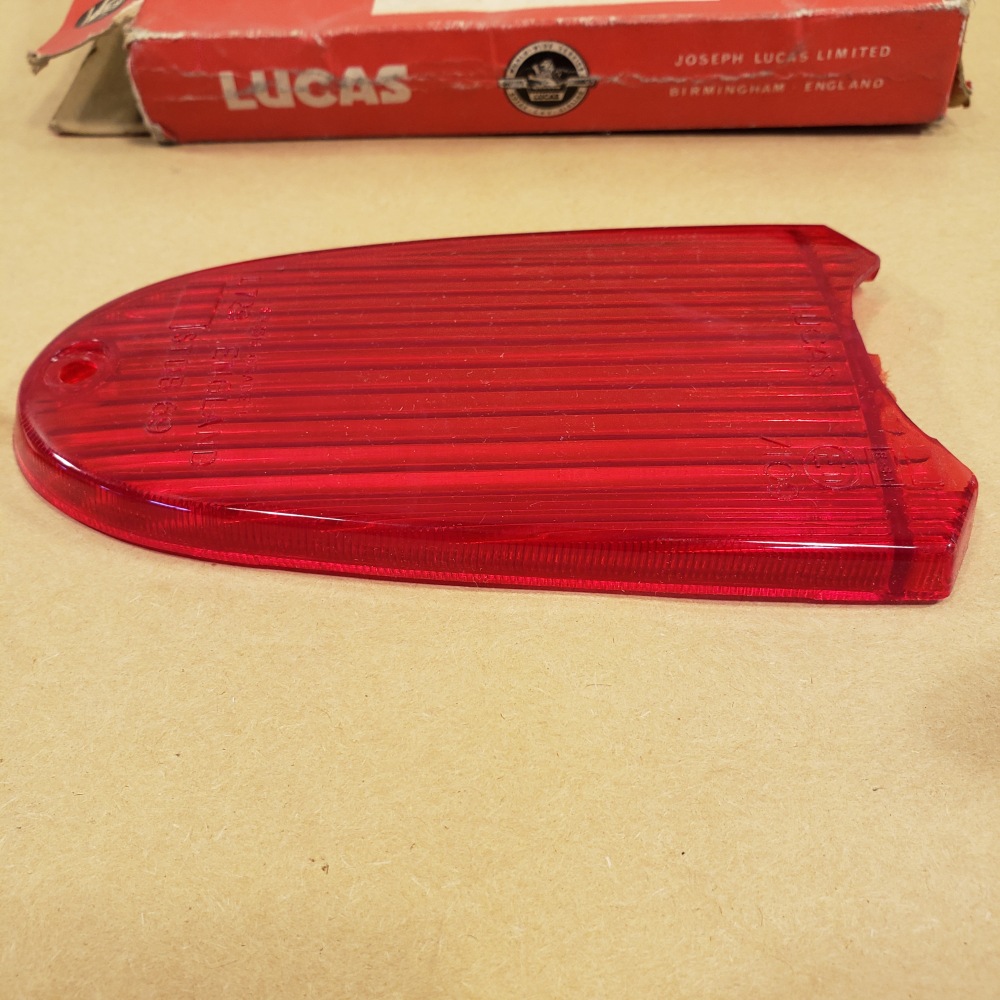 Austin Morris 1800 Mk 2 Rear Tail Light Lower Red Lens Lucas L729 ...