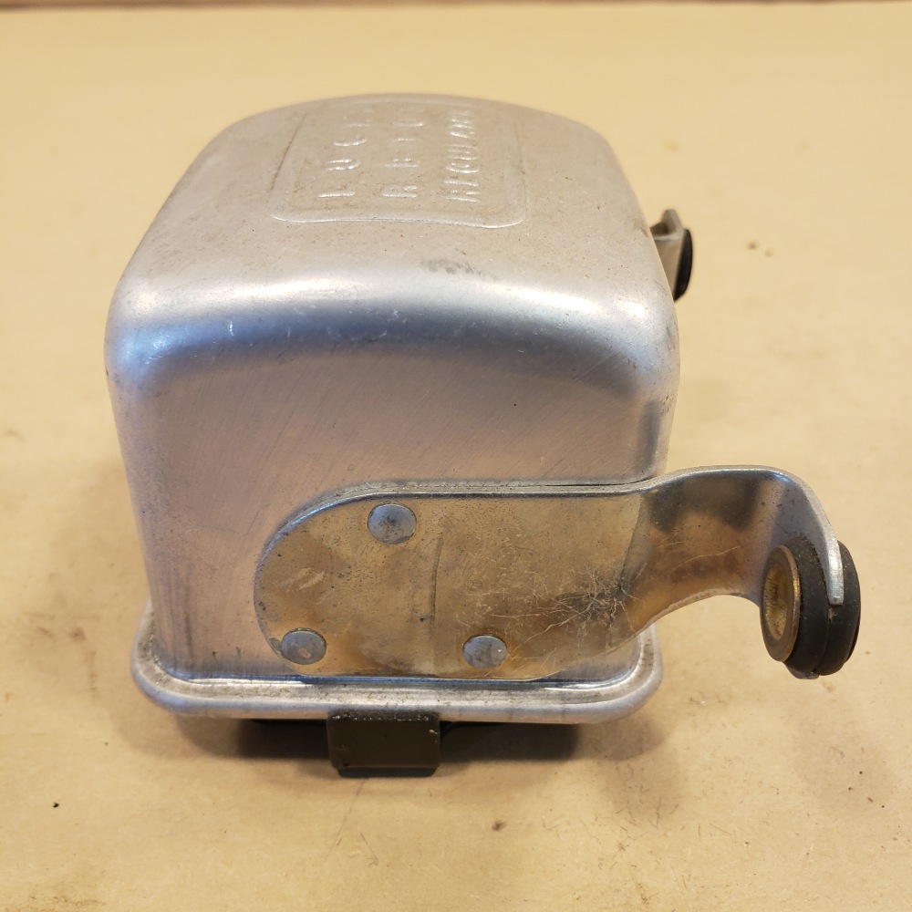 Lucas RB108 Voltage Regulator 37230K 12V Dated 73 NOS - For Sale ...