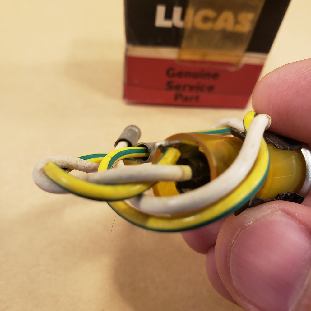 Lucas 38148 Yellow Dash Warning Light New Old Stock - For Sale, Seattle WA