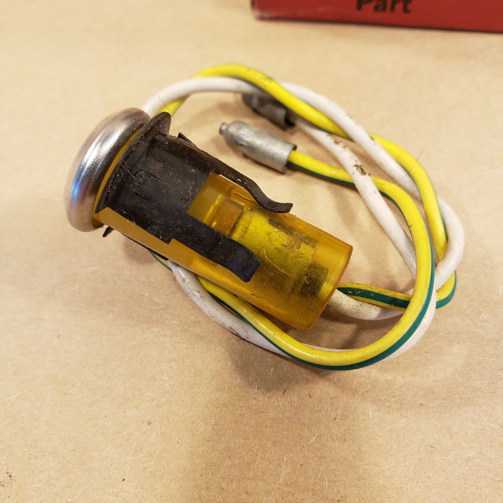 Lucas 38148 Yellow Dash Warning Light New Old Stock - For Sale, Seattle WA