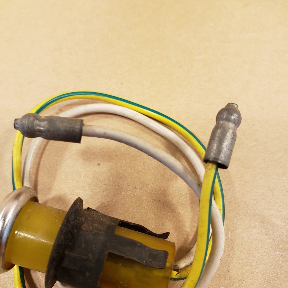 Lucas 38148 Yellow Dash Warning Light New Old Stock - For Sale, Seattle WA