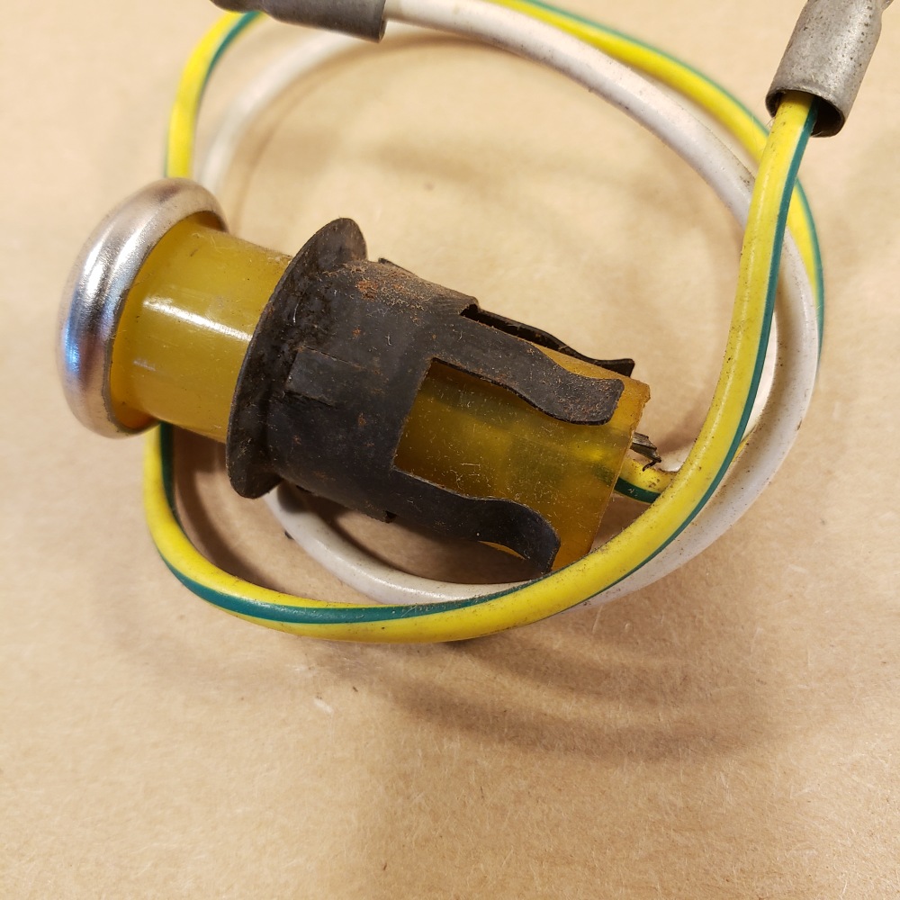 Lucas 38148 Yellow Dash Warning Light New Old Stock - For Sale, Seattle WA