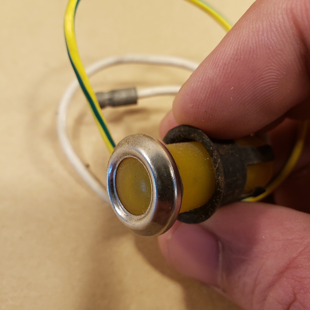 Lucas 38148 Yellow Dash Warning Light New Old Stock - For Sale, Seattle WA