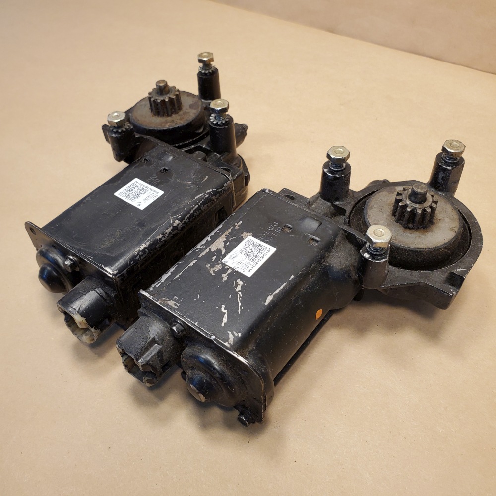 Original Delco Window Motors Pair LH and RH 20132729 20132728 Chevrolet ...