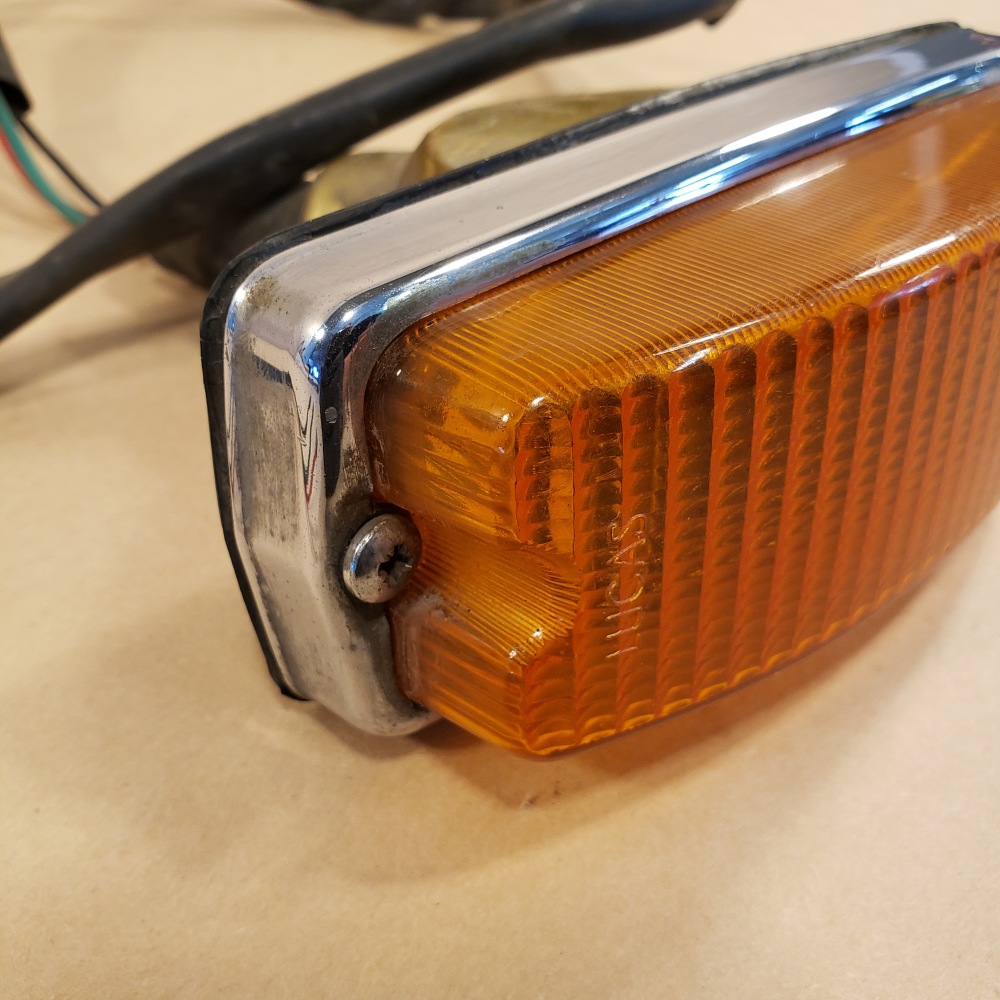 Triumph Spitfire GT6 1971-80 Front Turn Signal Light Lamp Chrome Lucas ...
