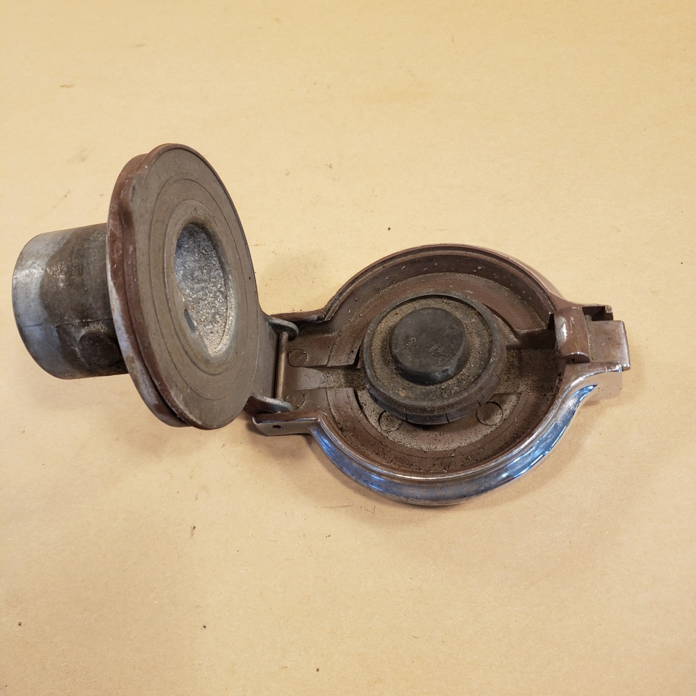 Original 70-74 Triumph TR6 Fuel Filler Cap Earlier Style OEM - For Sale ...