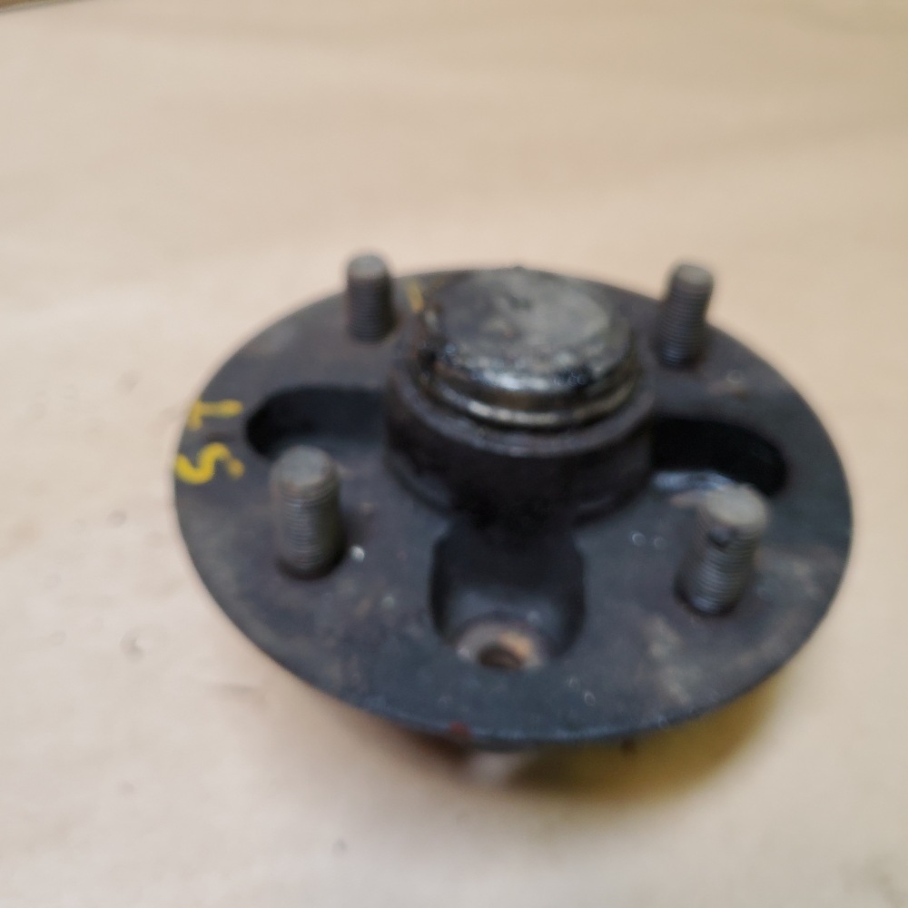 MG MGB Original Front Suspension Disc Steel Wheel Hub Bolt-On 4 Lug OEM ...