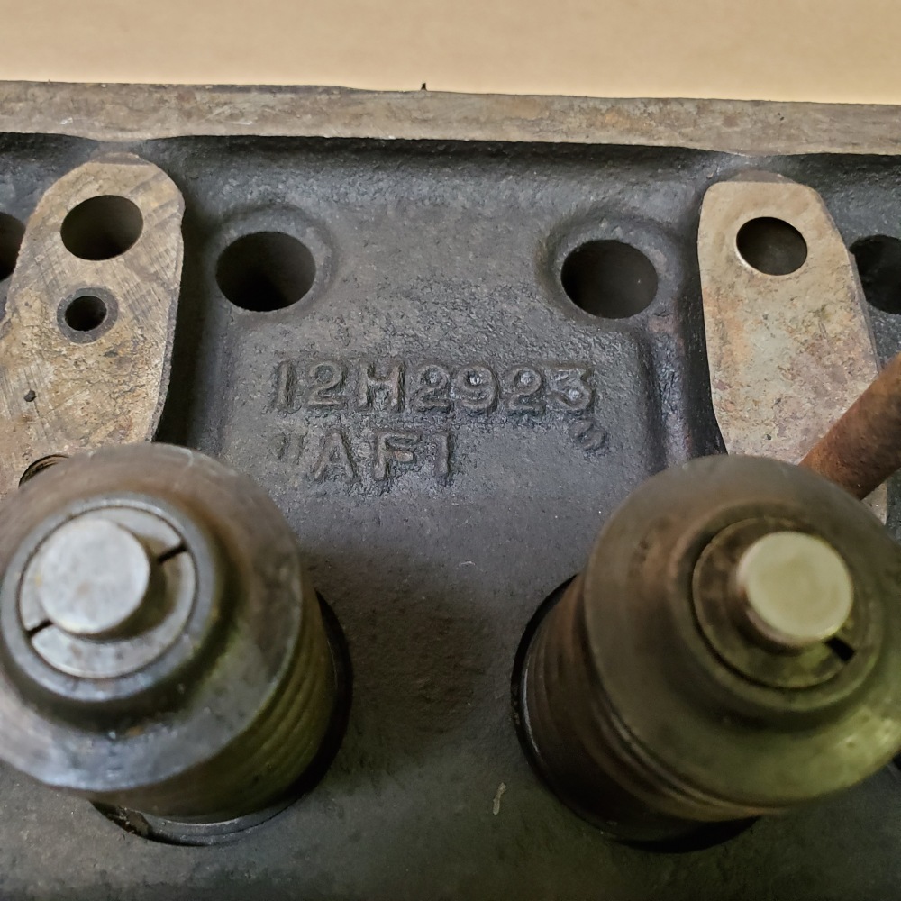 Original MGB MOWOG Cylinder Head 5-Bolt Main 12H2923 AF1 Pat No. 565394 ...