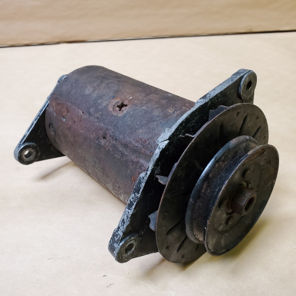 Original Lucas Dynamo Generator Dynalite C40L 22704A Date 2/62 12V MG ...