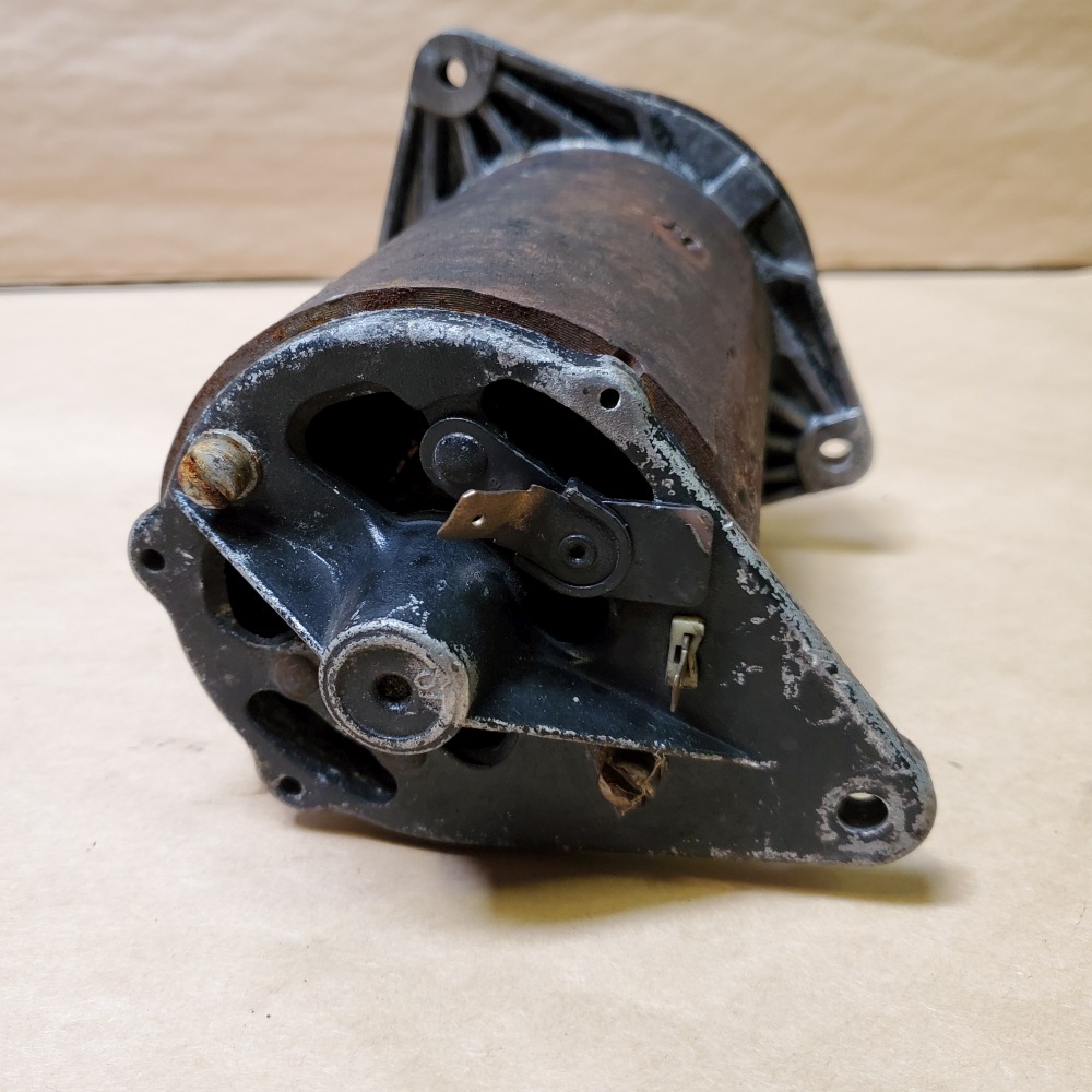 Original Lucas Dynamo Generator Dynalite C40L 22704A Date 2/62 12V MG ...