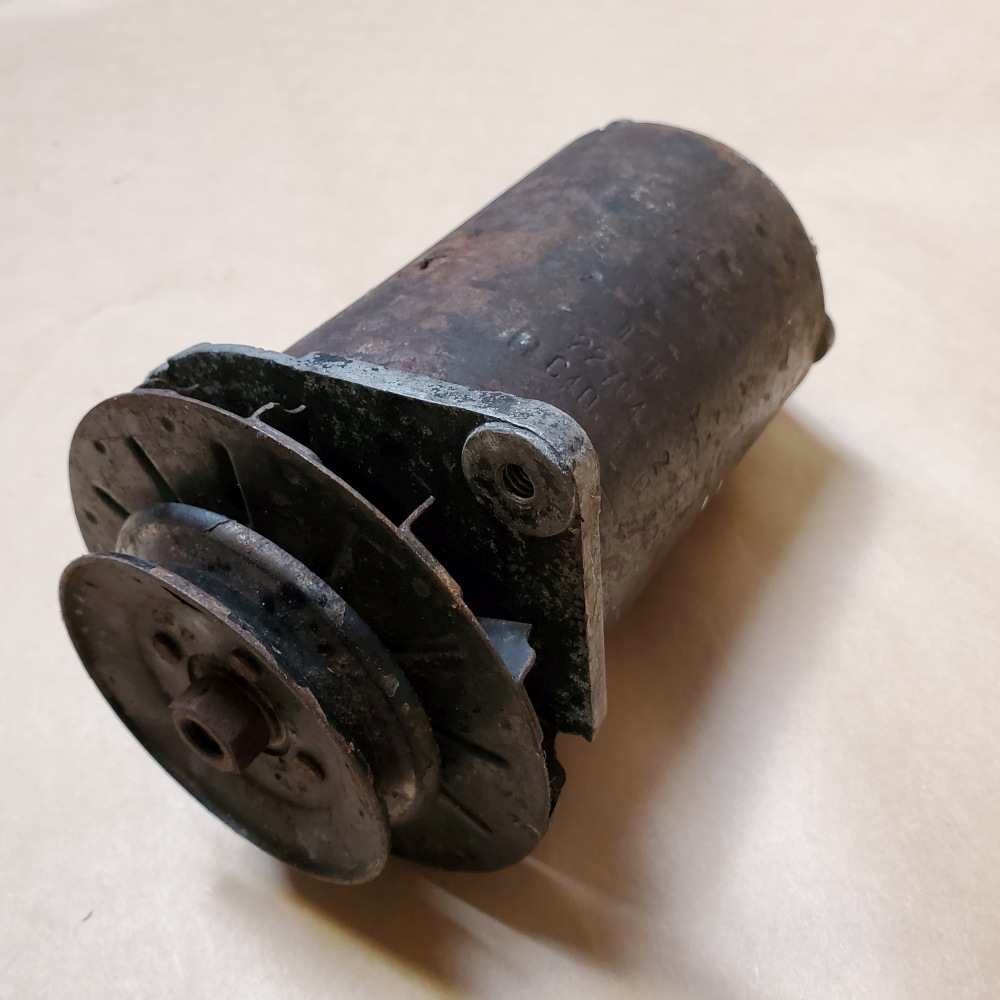 Original Lucas Dynamo Generator Dynalite C40L 22704A Date 2/62 12V MG ...