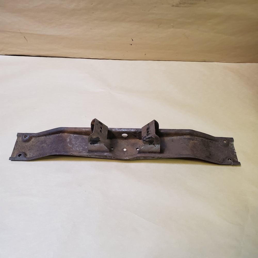 MGB MGBGT Transmission Cross Member Mounting Bracket W/Out Rear Engine ...
