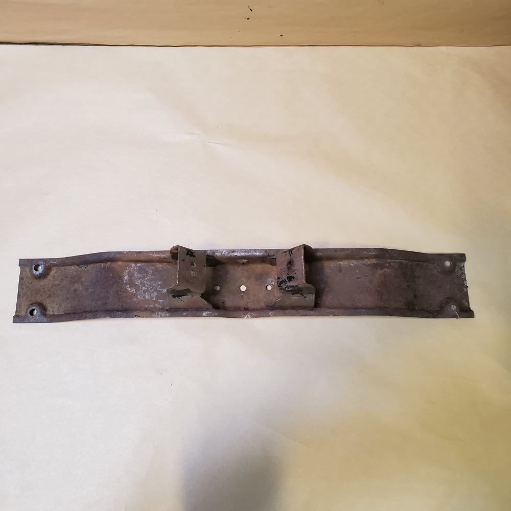 MGB MGBGT Transmission Cross Member Mounting Bracket W/Out Rear Engine ...