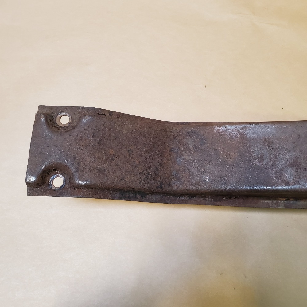 MGB MGBGT Transmission Cross Member Mounting Bracket W/Out Rear Engine ...