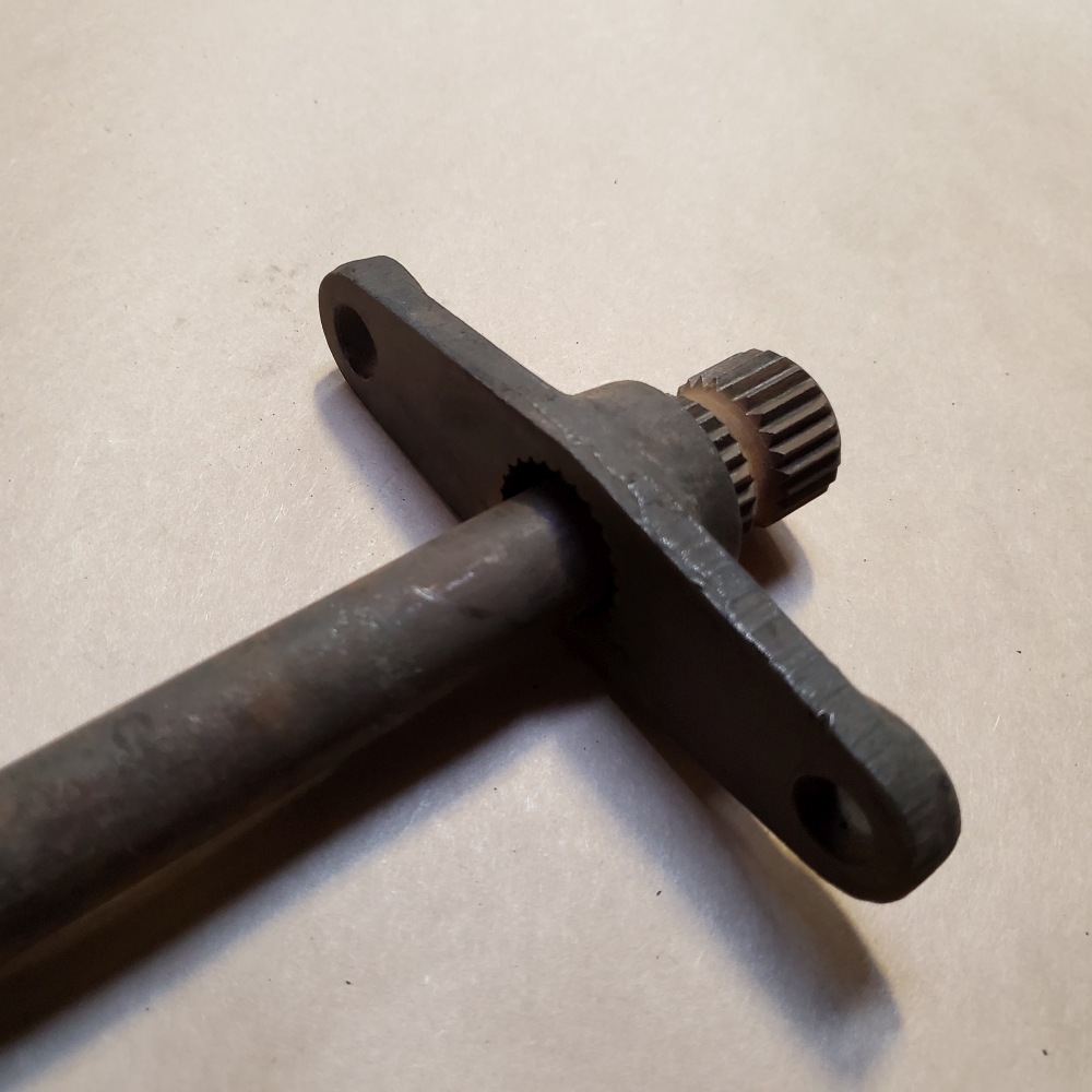 OEM Jaguar XKE E-type Series 3 V12 Left Hand Torsion Bar With Bracket ...