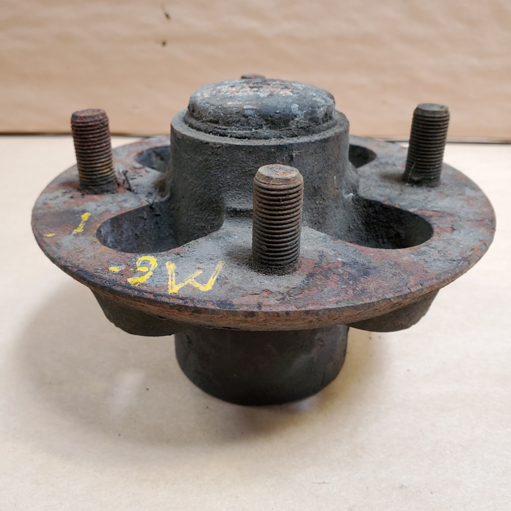MG MGB Original Front Suspension Disc Steel Wheel Hub Bolt-On 4 Lug OEM ...