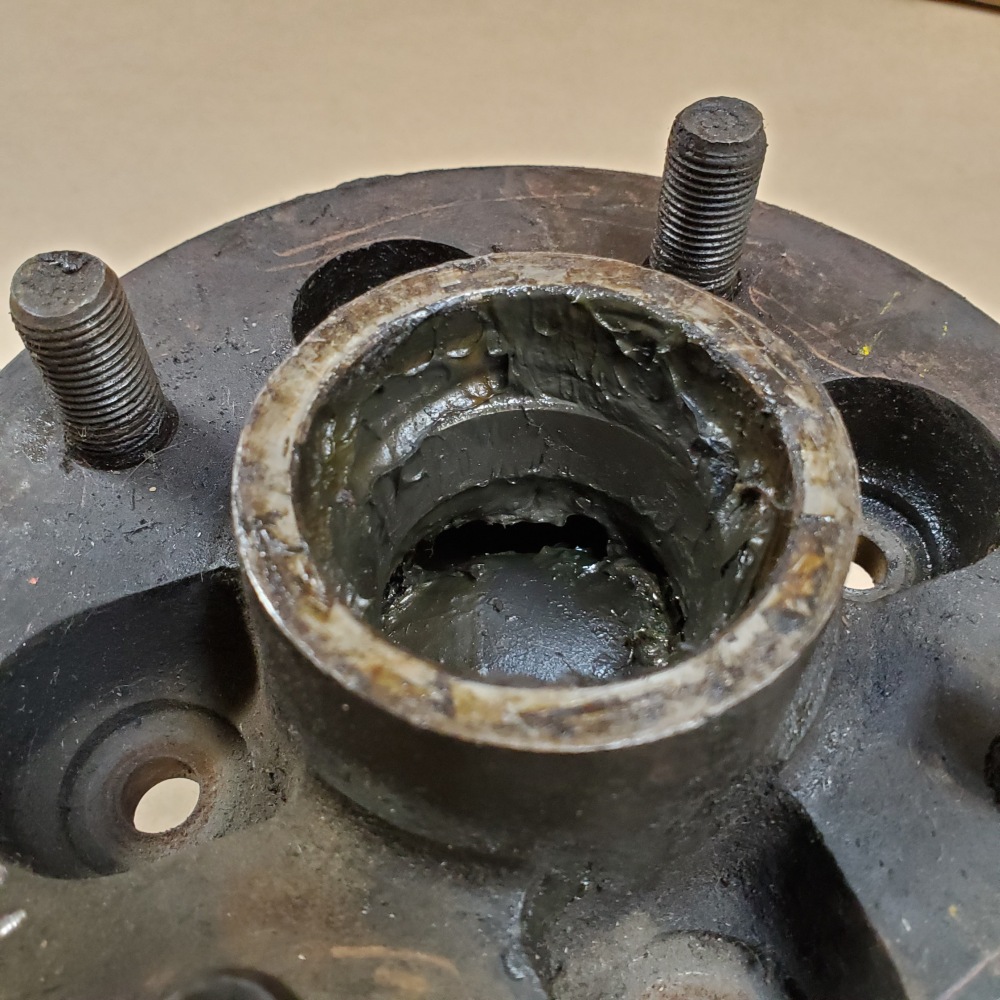 MG MGB Original Front Suspension Disc Steel Wheel Hub Bolt-On 4 Lug OEM ...