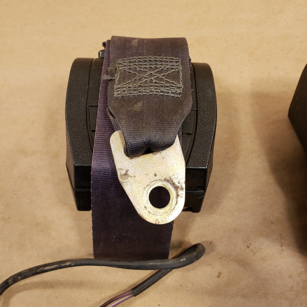 Original Triumph TR7 Kangol Model LD3-57 Retractable Seatbelt Pair w ...